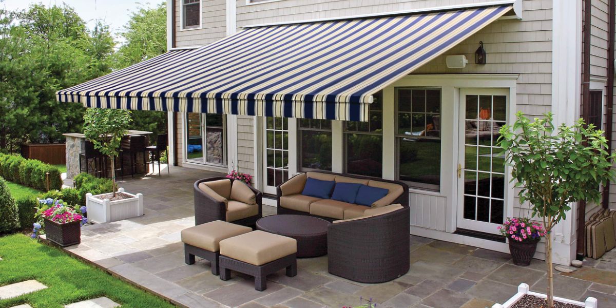 Retractable Patio Screens Dallas | Retractable Awnings